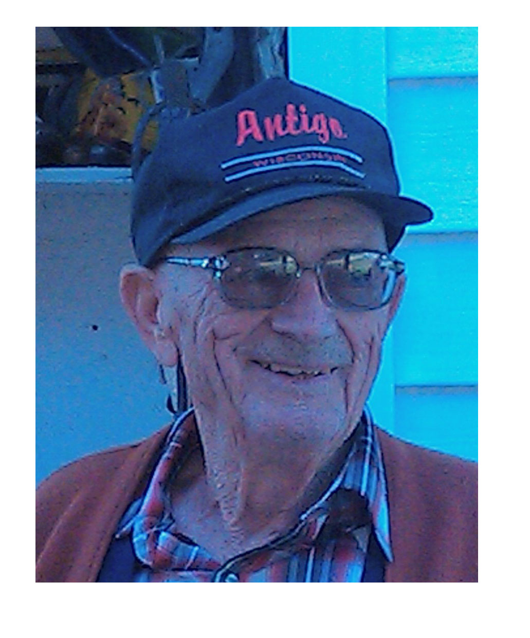 Vicki Strobel's Instagram, Twitter & Facebook on IDCrawl