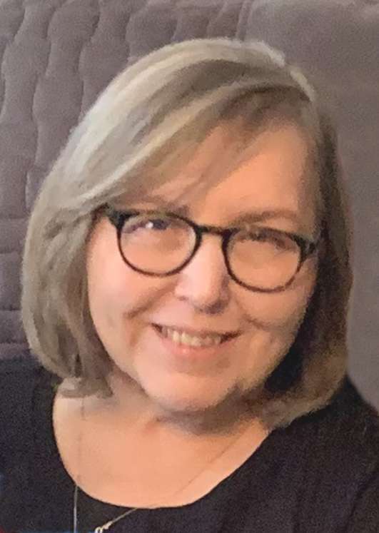 Debra Barton's Instagram, Twitter & Facebook on IDCrawl